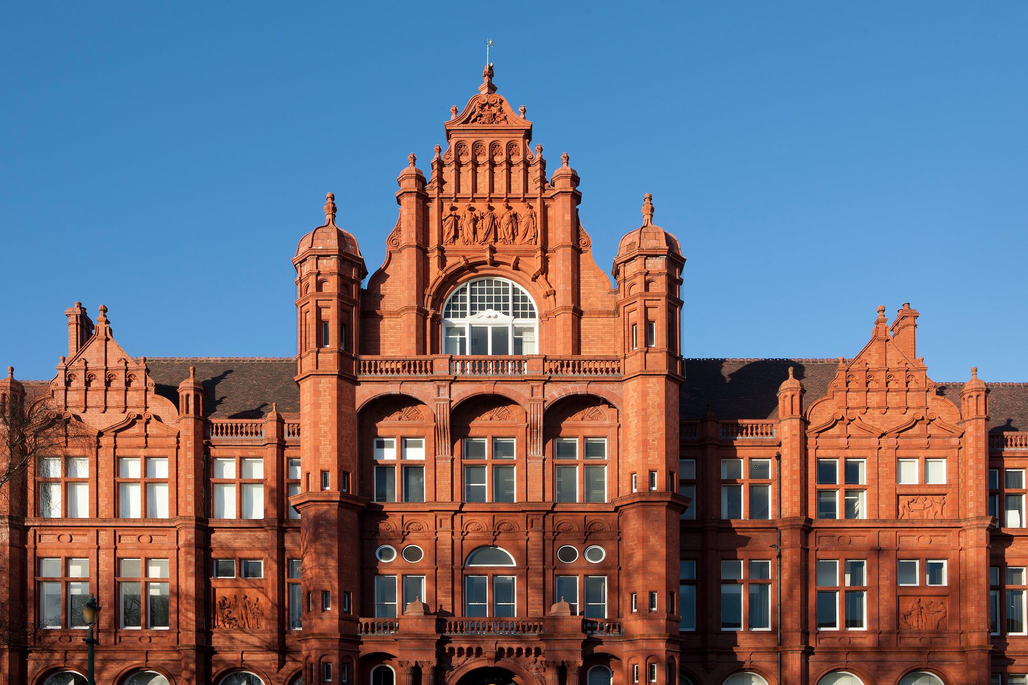 Online MSc and LLM | Robert Kennedy College in partnership with ...